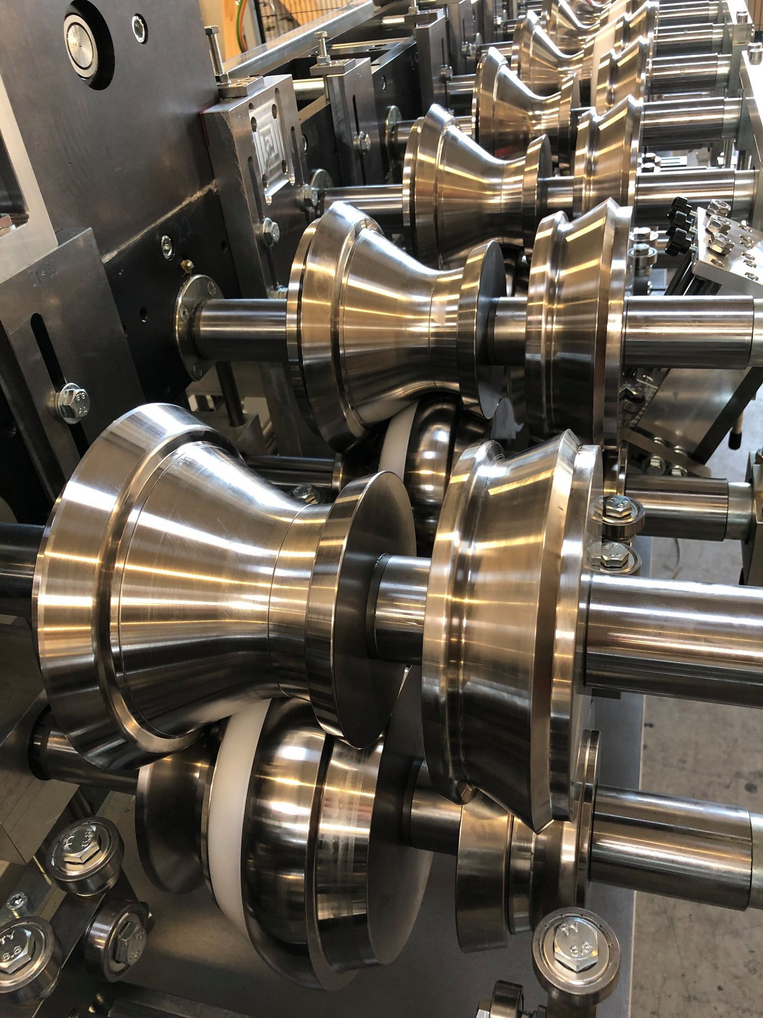 Ceetec Rollformer lines - CEETEC.dk